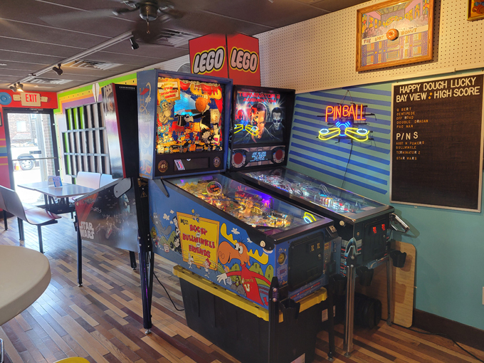 happy dough lucky donuts + arcade 8