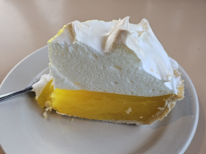 harner's bakery restaurant 4