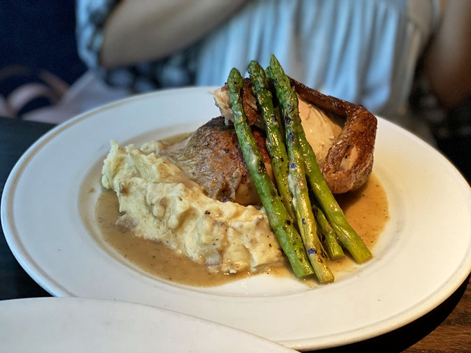 hazelwood food and drinks 7