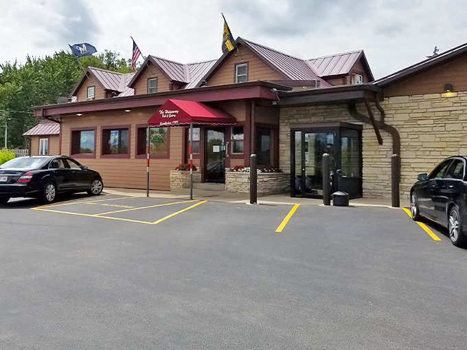 hideaway pub & eatery 1