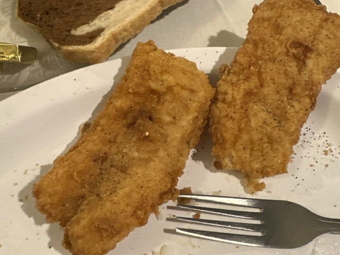 hideaway pub & eatery 3