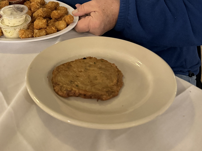 hideaway pub & eatery 5