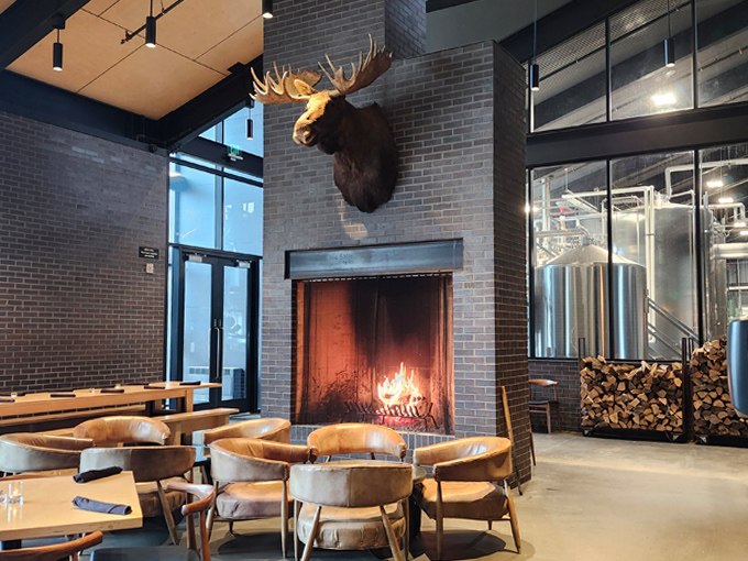 hinterland brewery & restaurant 2