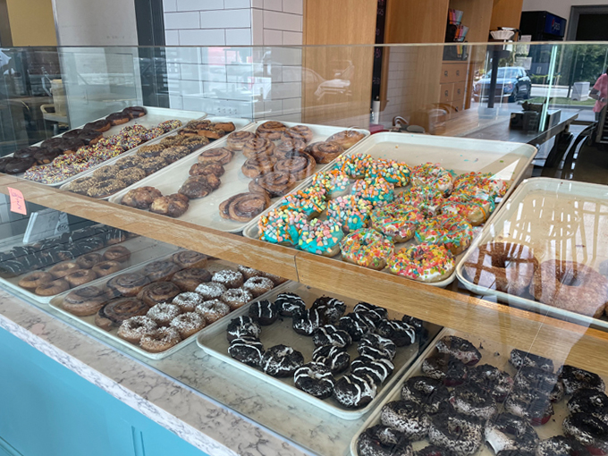 holtman&rsquo;s donut shop 4
