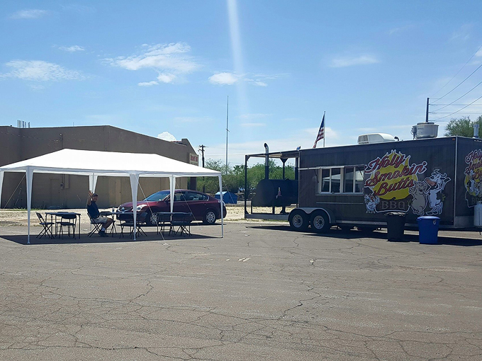 holy smokin' butts bbq 8