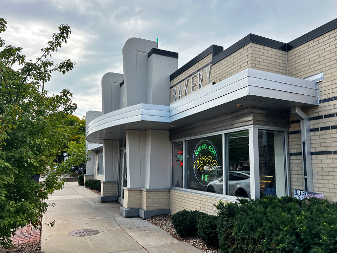 hubbard avenue diner 1