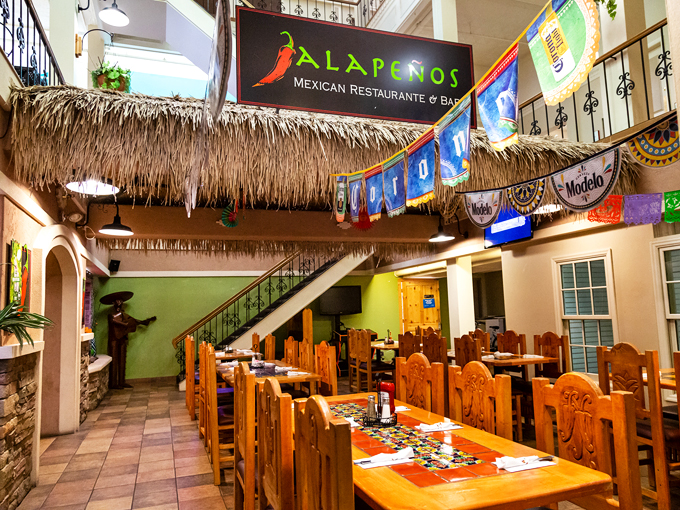 jalape&ntilde;o's mexican restaurante & bar 2