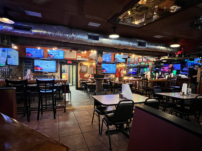 johnny's fillin' station 2