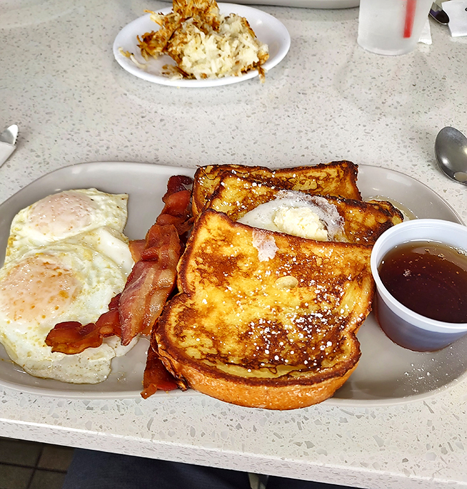 jubelt's bakery & restaurant 8