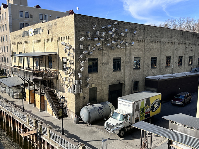 lakefront brewery milwaukee 9