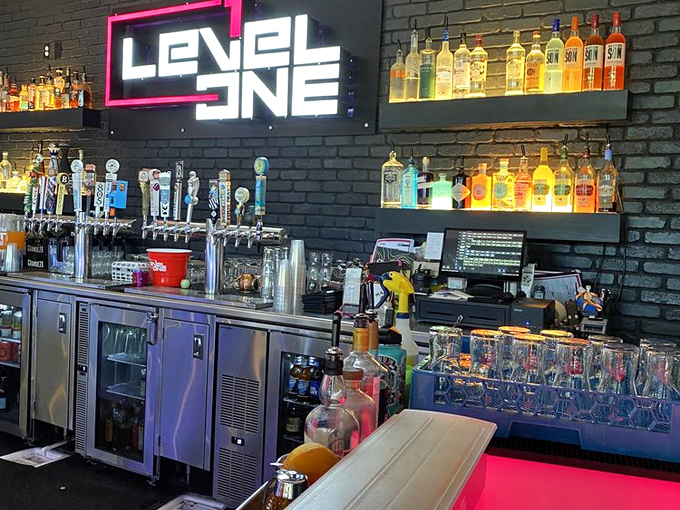 level 1 arcade bar 4