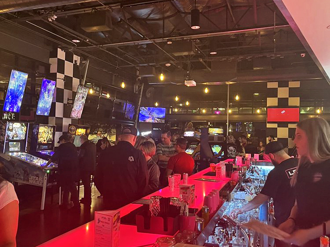 level 1 arcade bar 6