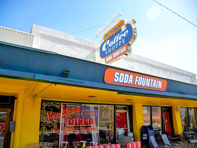 macalpine's diner & soda fountain 1