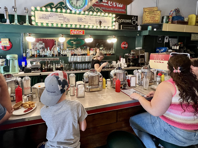 macalpine's diner & soda fountain 7