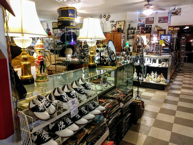 macalpine's diner & soda fountain 8