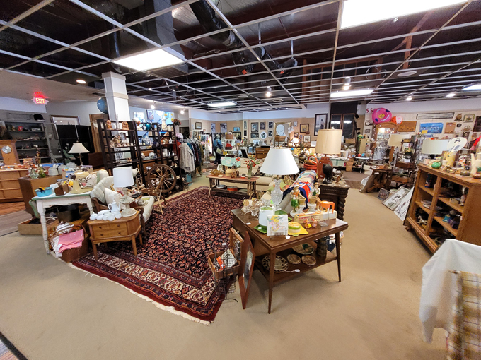 millie's vintage and thrift emporium 3