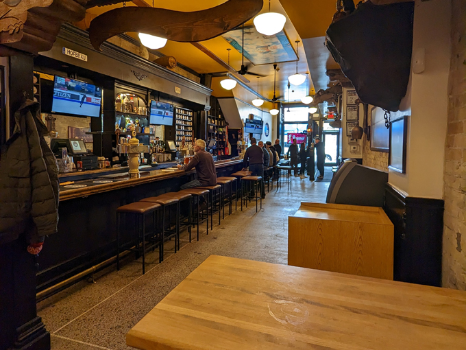 milwaukee brat house 2