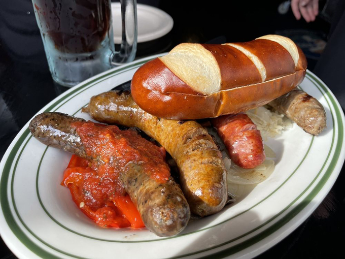 milwaukee brat house 3