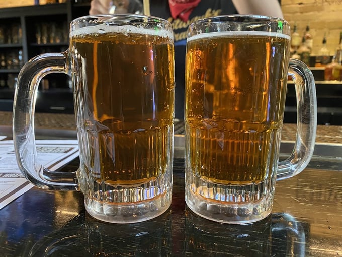 milwaukee brat house 8