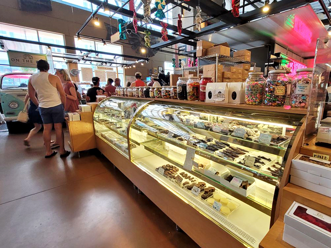 milwaukee public market 7