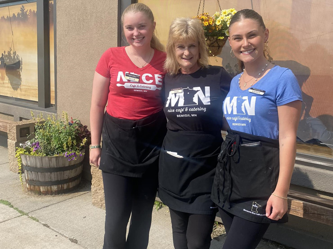 minnesota nice cafe 5