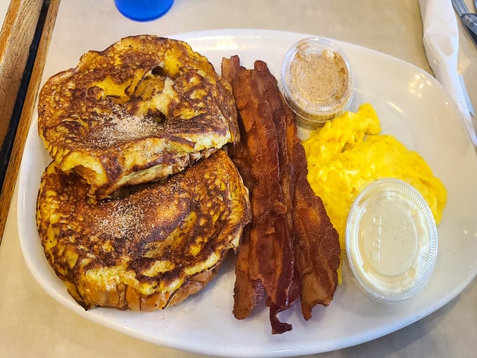 mother's pancake house & restaurant 8