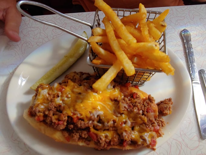 mr d'z route 66 diner 5