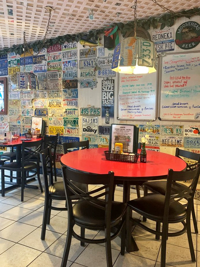 mrs. mac's kitchen 7