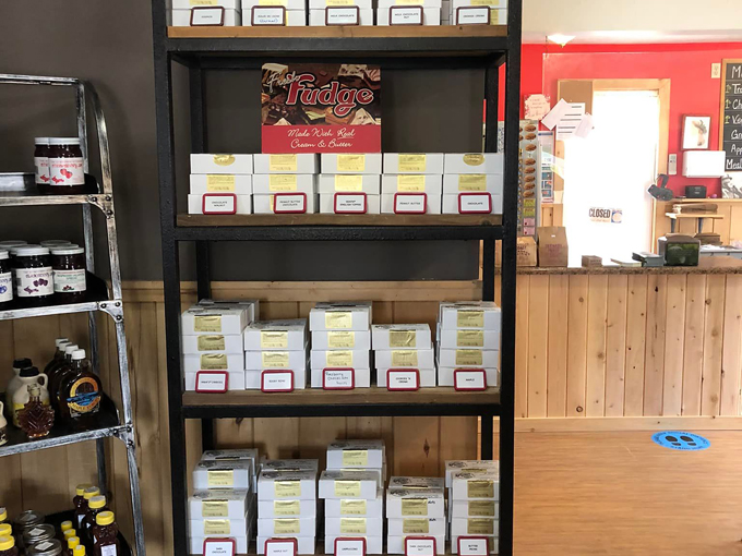 muldoons pasties & gifts 3