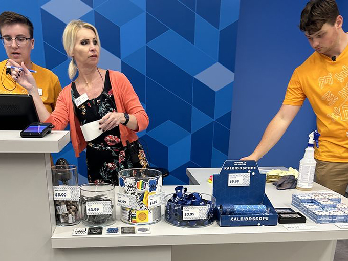 museum of illusions scottsdale 8