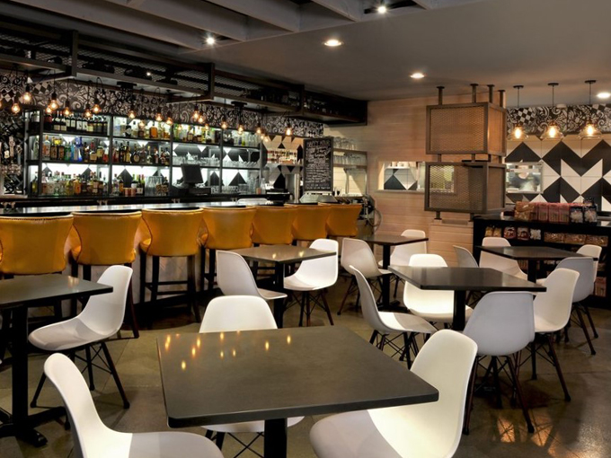 nico & vali italian eatery 5