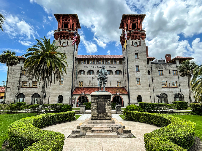 one twenty three burger house 9