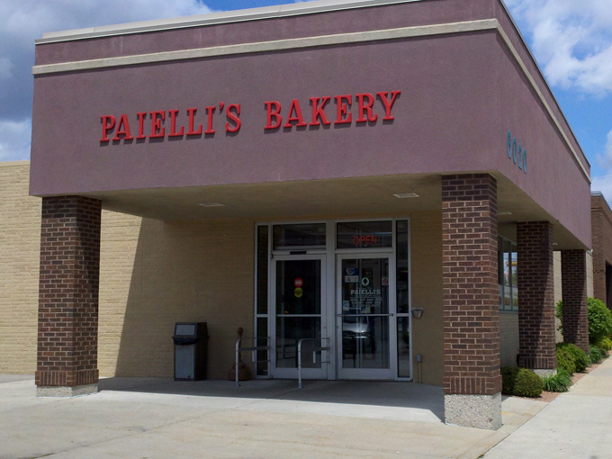 paielli's bakery 9