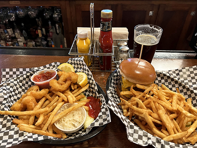 patsy&rsquo;s bar & grill 7