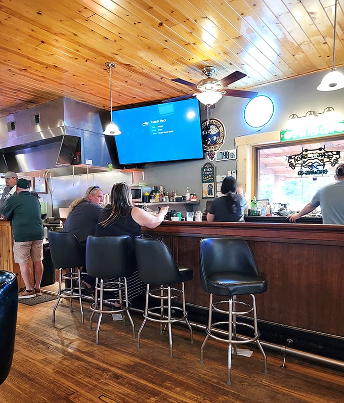 patsy&rsquo;s bar & grill 9