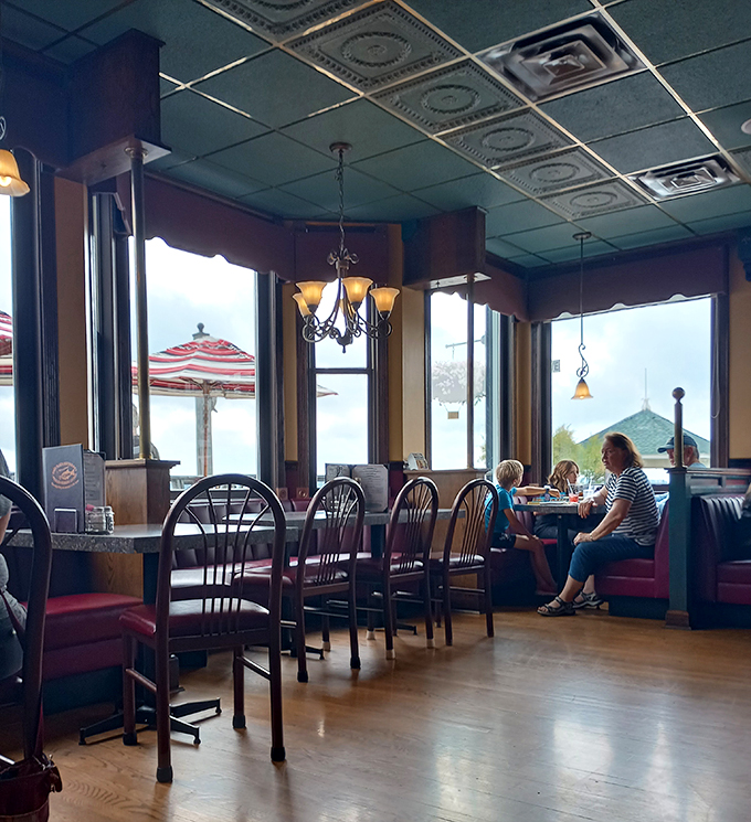 pier plaza restaurant 2