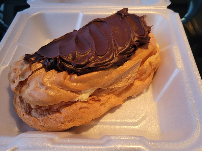 pine cone travel plaza 2