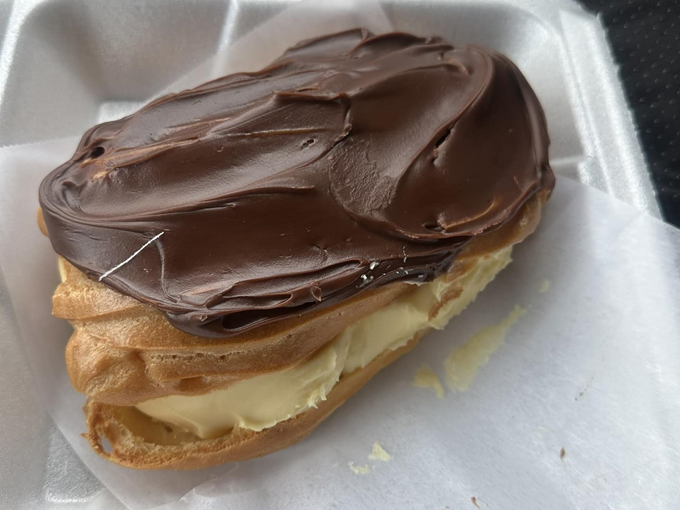 pine cone travel plaza 3