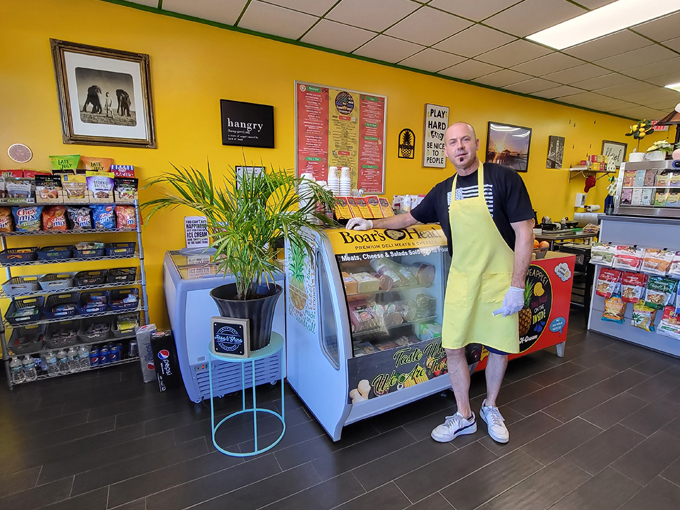 pineapple pete's, florida 5