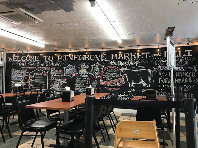 pinegrove market & deli 6
