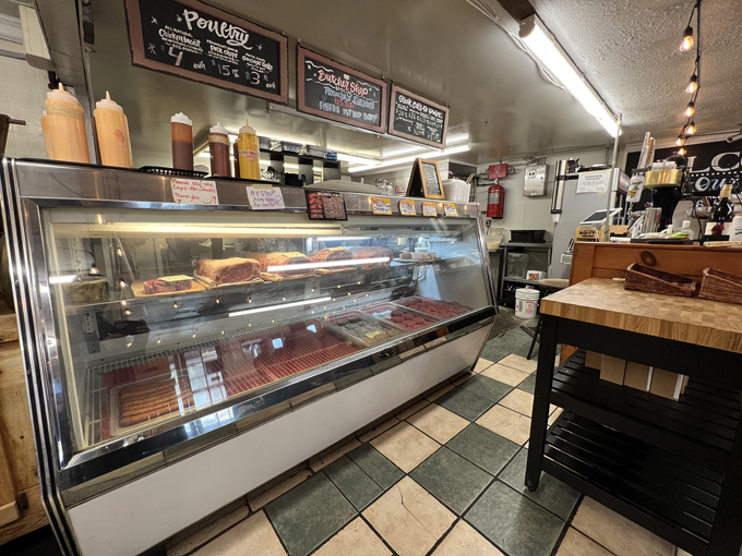 pinegrove market & deli 8