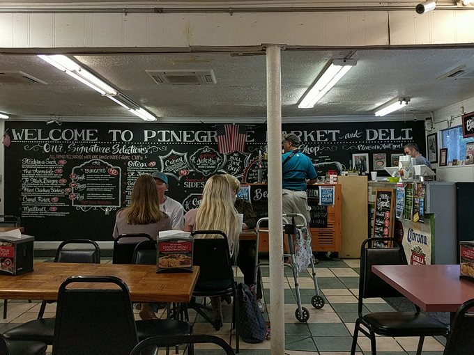 pinegrove market & deli 9