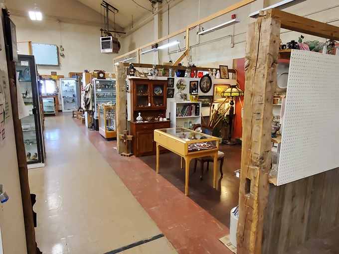 pleasant hill antique mall 8
