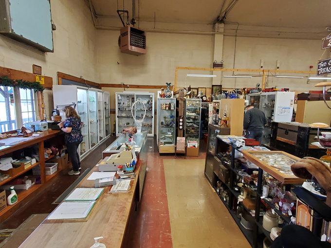 pleasant hill antique mall 9