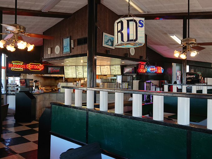 r d's drive in 2