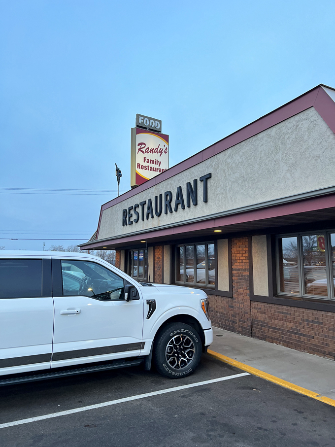 randy's family restaurant 1