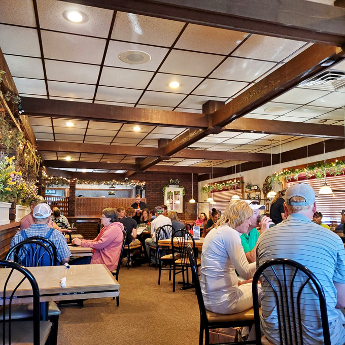 randy's family restaurant 7