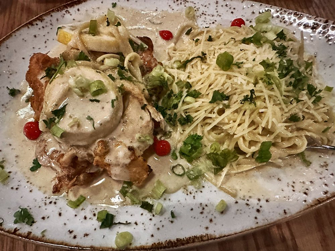 rascal modern american diner & bar 7