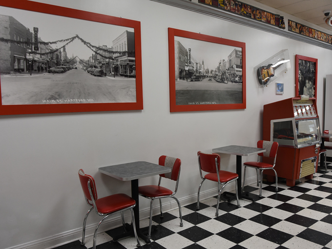 scoop deville ice cream shop 4