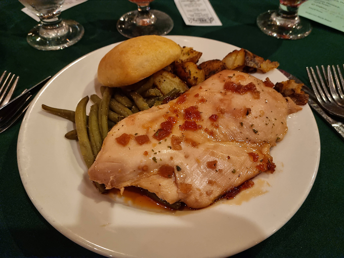 sleuths mystery dinner shows 5